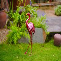 China Outdoor Metal Pink Flamingo Yard Decor Animal Metal Flamingo Statue for sale