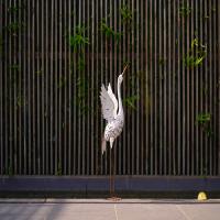 China Creative Metal Crane Bird Lawn Art Lifelike And Weatherproof for sale