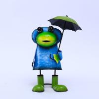 China Customizable Metal Garden Ornaments - Frog in Raincoat Design, Weatherproof & Rustproof, Minimum Order 100 Pieces for sale