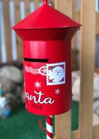 China Modern Metal Santa Post Box Standing Outdoor Christmas Yard Art - 100pc Minimum Order, 60-80 Day Delivery for sale