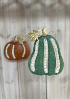 China Metal Harvest Festival Decorations - Outdoor Pumpkin Thanksgiving Yard Ornaments in Small, Medium, Large Sizes for sale
