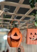 China Metal Jack-O-Lantern Halloween Ornaments - Small/Medium Sizes for Indoor & Outdoor Decor for sale