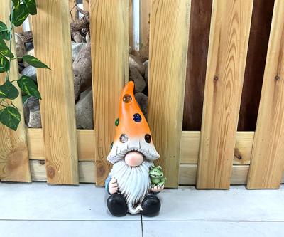 China Colorful Polyresin Garden Ornaments - Rustproof UV-Resistant Outdoor Decor in Various Sizes 500pcs Minimum Order for sale