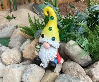 China Colorful Polyresin Garden Ornaments - Rustproof UV-Resistant Outdoor Decor in Various Sizes 500pcs Minimum Order for sale