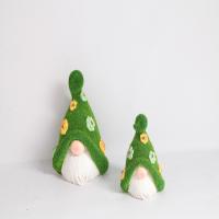 China Custom Polyresin Garden Ornaments with LED Lighting - Weatherproof Outdoor Decor in Multiple Colors for sale