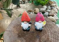 China Custom Ceramic Garden Gnome Statues - Handmade Pottery Ornaments with 500 Piece MOQ and 60-80 Day Production for sale