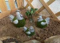China Handmade Ceramic Garden Ornaments - Custom Chicken Duck Pottery Decorations with 500 Pieces MOQ and Various Sizes for sale