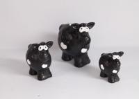 China Handmade Ceramic Pottery Sheep Garden Ornaments - Custom Sizes, 500 MOQ, Black & White Colors for sale