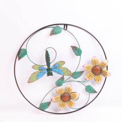 China Modern Metal Wall Hanging Ornaments Round Frame With Dragonfly Butterfly Leaf Flower for sale