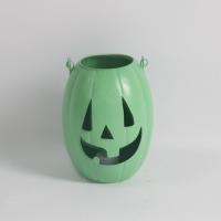China Metal Halloween Ornaments with Jack-O-Lantern Design - Small Size, 100pcs Minimum Order, 60-80 Day Delivery for sale