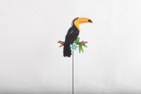 China Plug In Toucan Metal Yard Ornaments Weather Resistance Garden Decorations for sale