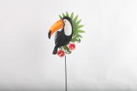 China Plug In Toucan Metal Yard Ornaments Weather Resistance Garden Decorations for sale