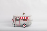 China Bright Colors And Cute Style Small Ornaments Caravans And Food Truck OEM for sale