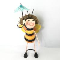 China Metal Garden Decoration Adorable Bee With Umbrella Indoor/Outdoor for sale