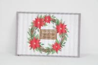 China Modern Festive Christmas Metal Ornaments in Traditional Colors for sale
