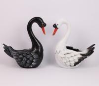China Metal Swan Garden Figurines White Swan Black Swan for sale