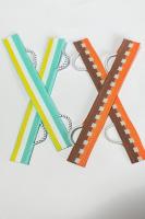 China Customized Woven Clothing Labels Craft Ultrasonic Cut With End Fold Packing Details 500-1000pcs/bag Or Per Box for sale
