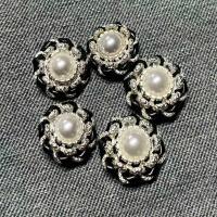 China Fashionable Clothing With White Buttons As Accessories Can Perfectly Enhance The Design Of The Clothing And Add Unique Style Elements for sale