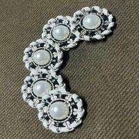China Eco Friendly Rectangle Garment Buttons Versatile Options for Tailors and Fashion Brands Seeking Sustainable Solutions for sale