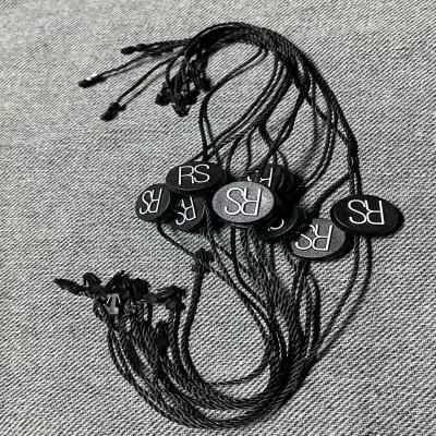 China Black Fashion Gold-embossed Clothing Labels, Trendy Clothing Accessories, Collar Garments for sale