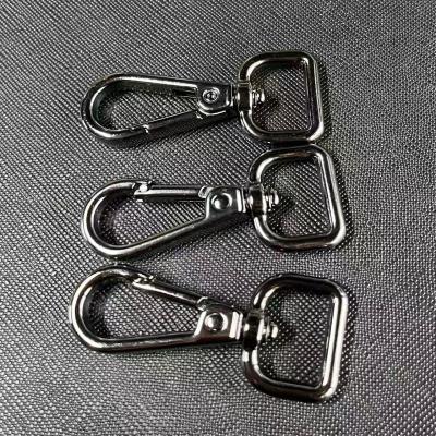 China Zipper Closure Bag Making Accessories with Detachable Strap Enabling Custom Bag Creations Combining Style and Convenience for sale