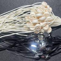 China Hanging Length Approximately 10 Inches Plastic Tag Fastener Unique And Eye-catching And Easy To For Clothing Label Attachment for sale