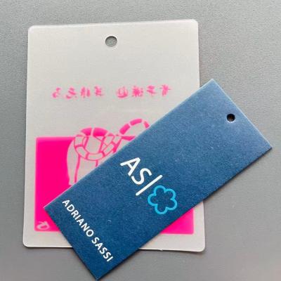 China Easy To Clothing Hang Tag Designed To Securely Attach Tags To Products Ensuring Quick And Labeling For Clothing Retailers for sale