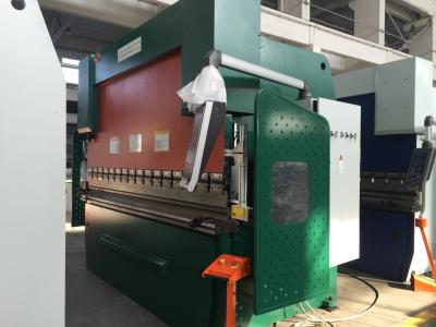 China Blue Hydraulic Press Brake Machine Controlled Via Control System E21 for sale