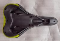 China Gel Padding Road Bike Saddle Waterproof Cover For Long Distance Cycling for sale