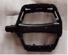 China Ergonomic Design Black Flat Bicycle Pedals With Anti-Slip Grip for sale