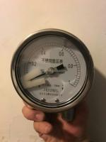 China Double-strength Glass Window Stainless Steel Differential Pressure Gauge for Industrial for sale