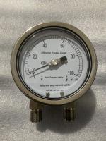 China Double-strength Glass Window Stainless Steel Differential Pressure Gauge for Industrial for sale