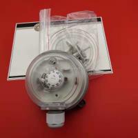 China Max. Working Pressure 33Bar 6.3mm x 0.8 Blade Differential Pressure Switch IP54 20-300Pa for sale