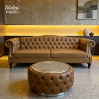 China Luxury Vintage Tan Genuine Leather Chesterfield Sofa Arched Camel Back 3 Seater Tufting Nailhead Trim Sponge Filled Hotel Use for sale