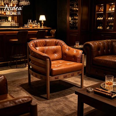 China Mid-Century Modern Durable Solid Wood Leisure Lounge Chair with Tufted Genuine Leather Accent Armchair and Slatted Back for sale