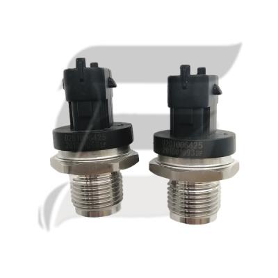 China PC200-8 EC210 Common Fuel Rail Pressure Sensor 0281002937 0281006425 for sale
