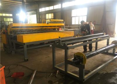 China 3 - 6 Mm Welding Wire Mesh Fence Machine In Rolling And Panel Electronic Control for sale