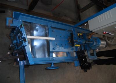 China 2 Working Step Wire Mesh Conveyor Belt Machine  For Deeply Bended Linked String for sale