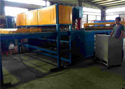 China Pre - Cut Line Wire Feeding Fence Mesh Welding Machine PLC Controlled for sale