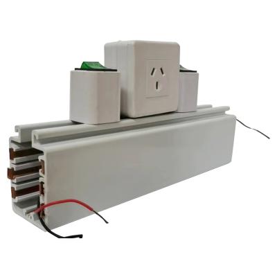 China Overhead Electrical Bus Bars 20a To 40a Lighting Bus Duct Trunking System for sale