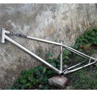China 26er Chromolly Steel Dirtjump Frame Slope Style CR520 Titanium Chromed 12.5