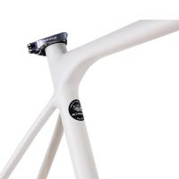 China Lightweight Aluminum Gravel Bike Frame 700X38c Racing Road Bicycle for sale