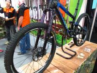 China 29ER Mountain BIKE FORK Inverted Air Suspension Fork MTB Bicycle  Suspension Fork RST for sale