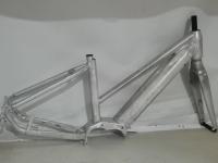 China Custom Shimano Ep8 Low-Step City E-bike Frame Women Electric Bike E5000 for sale