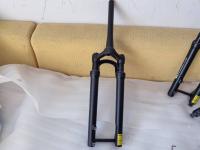 China 20er Mountain Bike Air Suspension Fork with Rebound/Compression Damper Adjustment for sale