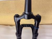 China 20er Mountain Bike Air Suspension Fork with Rebound/Compression Damper Adjustment for sale