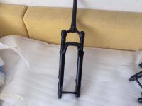 China 20er Mountain Bike Air Suspension Fork with Rebound/Compression Damper Adjustment for sale