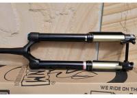 China DNM USD-6 Air Suspension Fork 140-160mm Travel 15x100 or 20x110 Dropout for sale