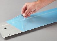 China 60 Micron Aluminum Protective Film with 250g/25mm Adhesion - Clean Removal Surface Protection Tape for sale
