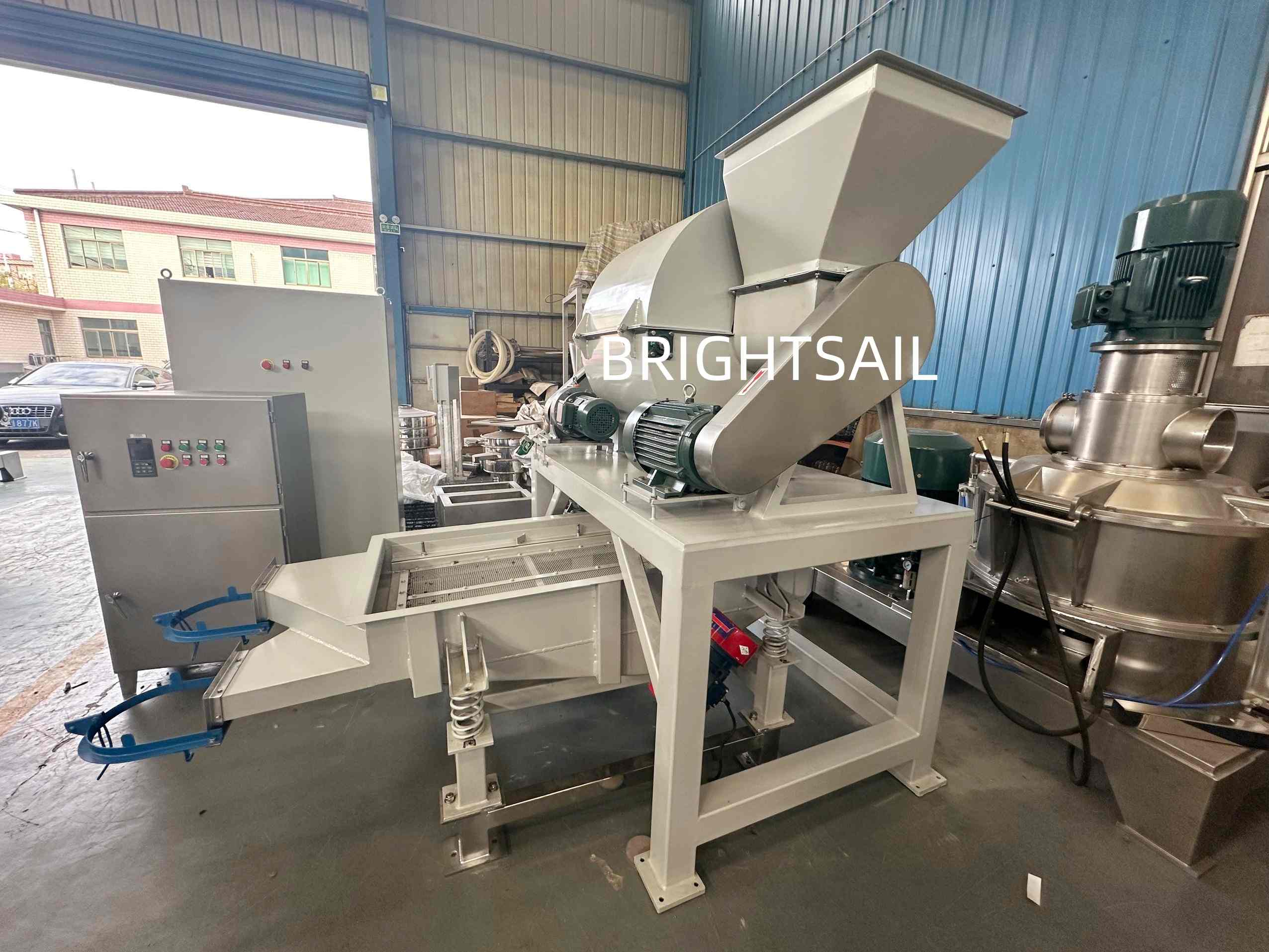 carob clip machine equipment